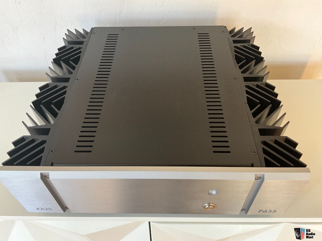 Pass Labs XA25 Stereo Amplifier (XA-25) Photo #4286375 - US Audio Mart