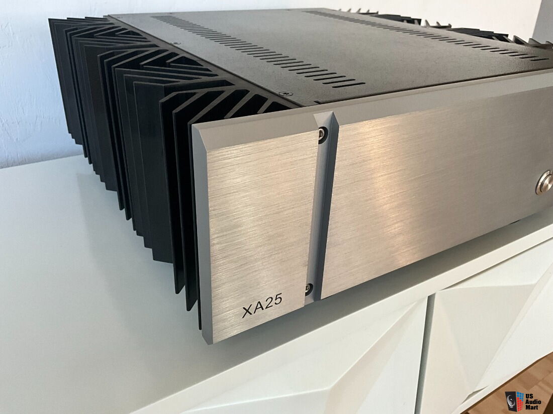 Pass Labs XA25 Stereo Amplifier (XA-25) Photo #4286373 - US Audio Mart