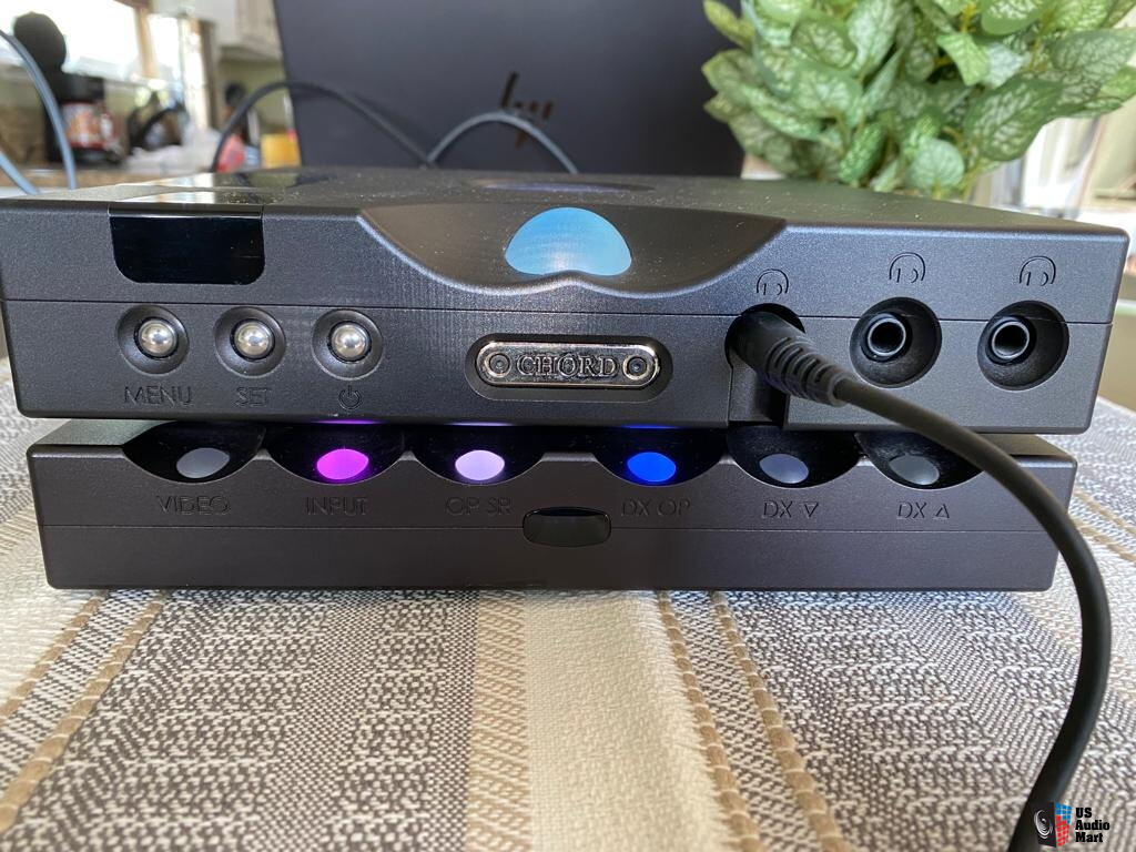 Chord Hugo M Scaler in Black For Sale - US Audio Mart