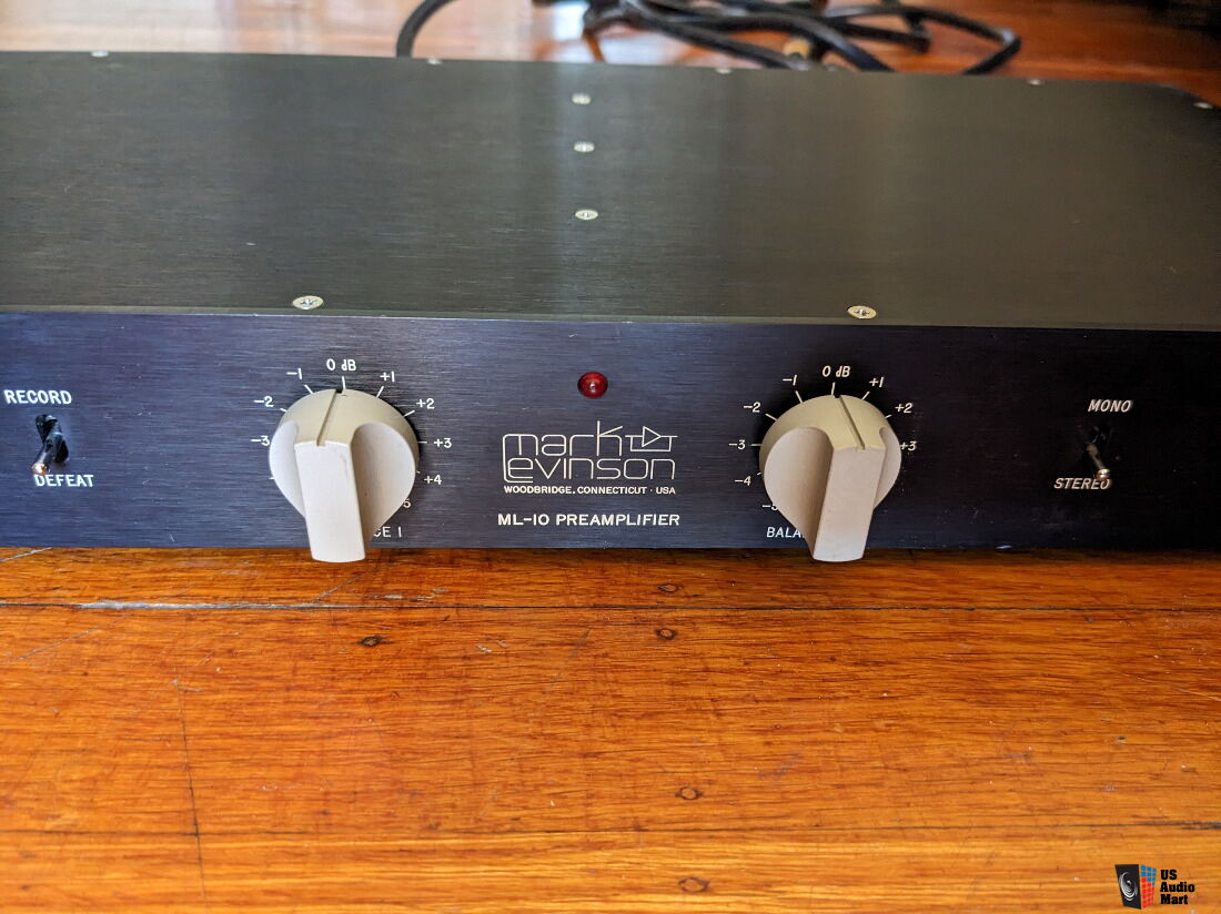Mark Levinson ML 10 Stereo Preamplifier with Phono Photo #4292721 ...
