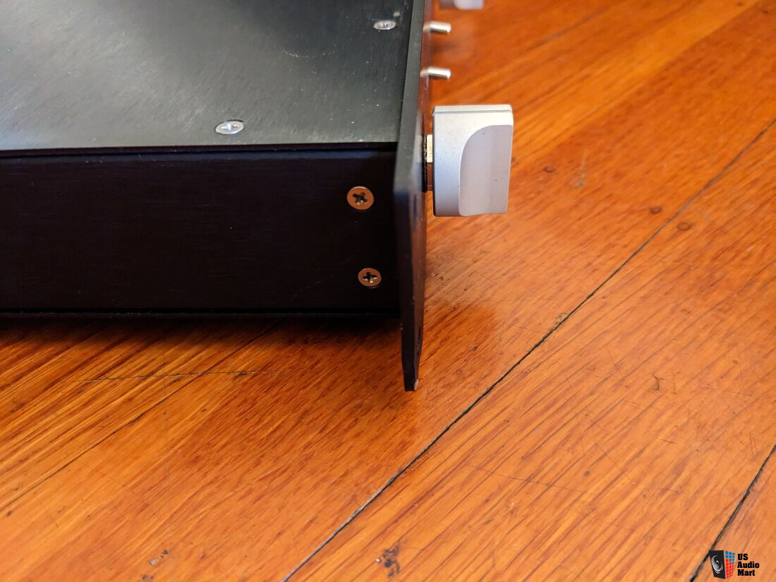 Mark Levinson ML 10 Stereo Preamplifier with Phono Photo #4292730 - US ...