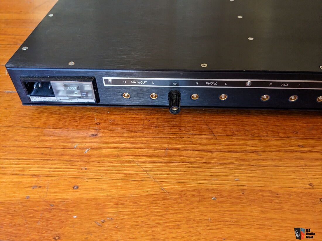Mark Levinson ML 10 Stereo Preamplifier with Phono Photo #4292730 ...