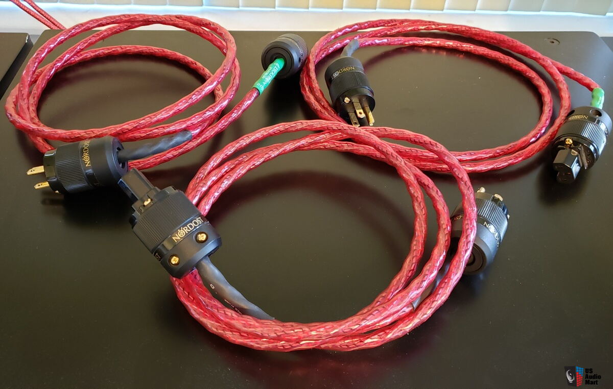 Nordost - Heimdall 2 Power Cable 2m(15 Amp) 4 cables Photo #4296627 ...