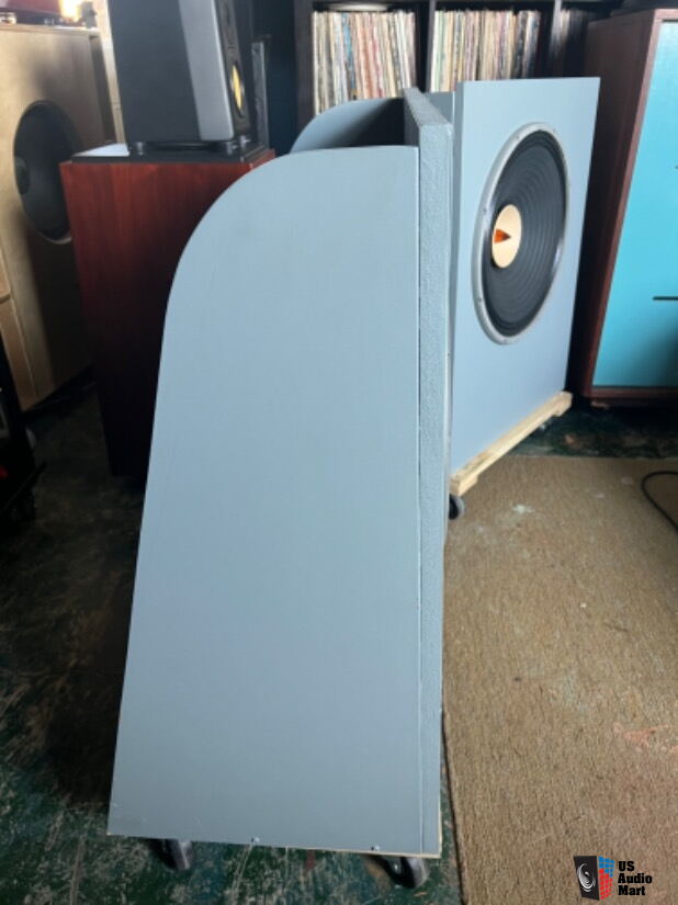 Lii Audio Lii Song F-18 in open baffles Photo #4297395 - US Audio Mart