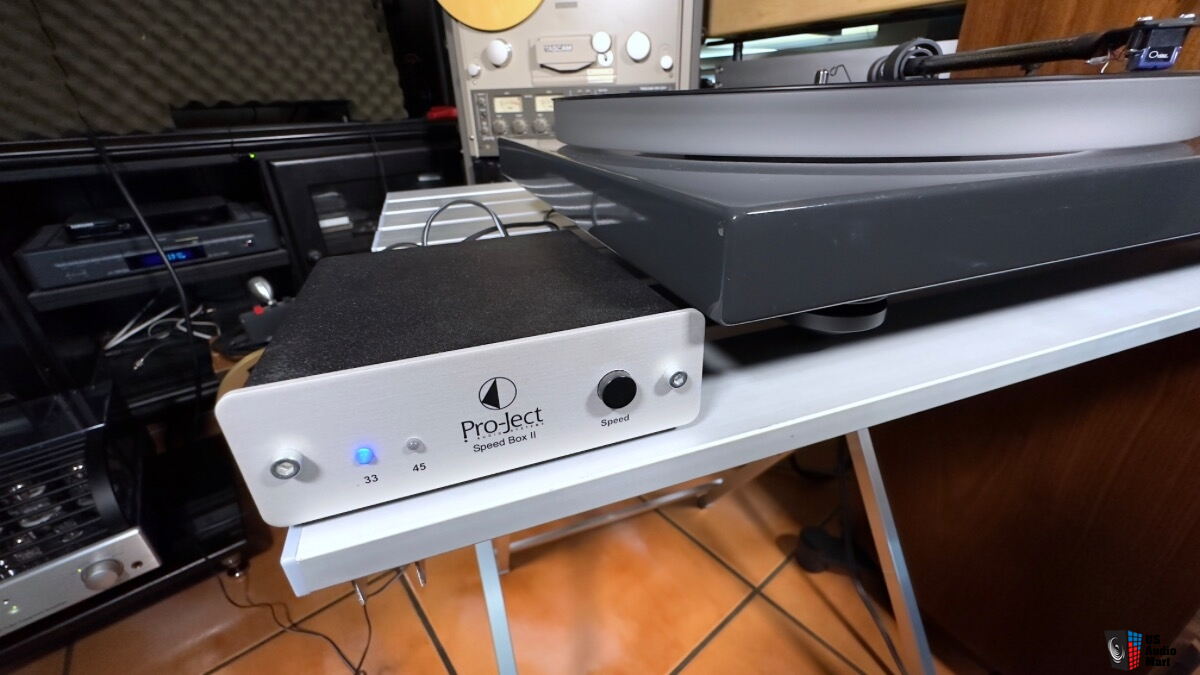 Pro-Ject 1 Expression III with Pro-Ject Speed Box (Gray) Photo #4298234 ...