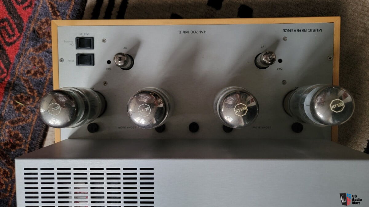 Music Reference RM200 MK II Photo #4299998 - Canuck Audio Mart