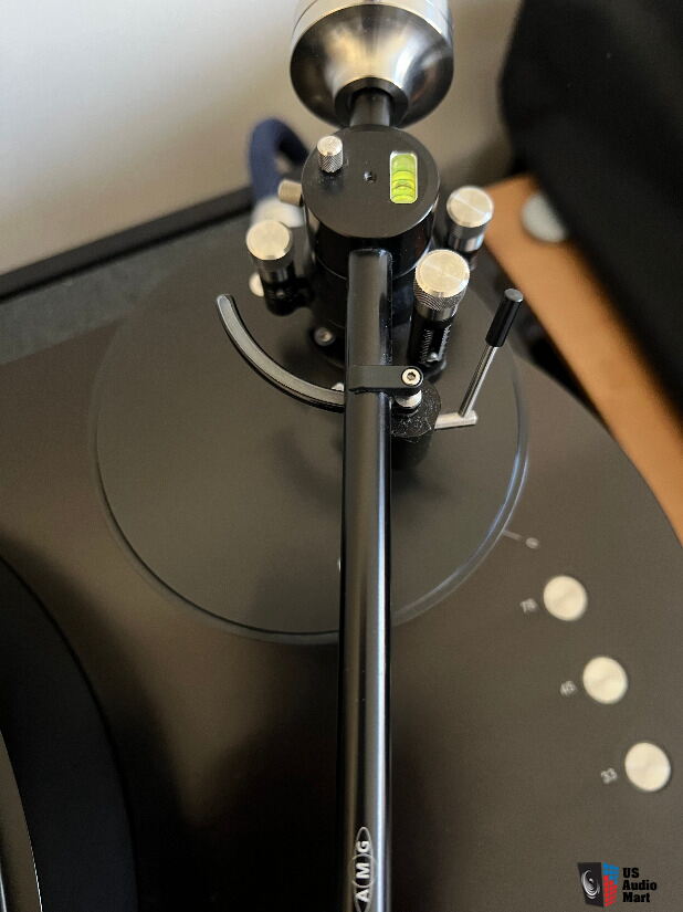 AMG Viella V12 Turntable with 12JT Turbo Tonearm Photo #4300891 - US ...