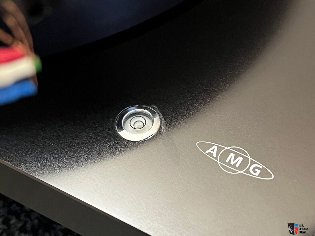 AMG Viella V12 Turntable with 12JT Turbo Tonearm Photo #4300886 - US ...