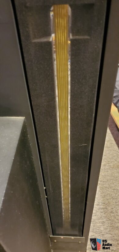 Apogee Centaur Minor speakers with stands Photo #4301119 - US Audio Mart