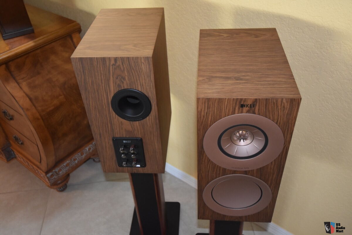 Kef R-3 In walnut Photo #4304065 - US Audio Mart