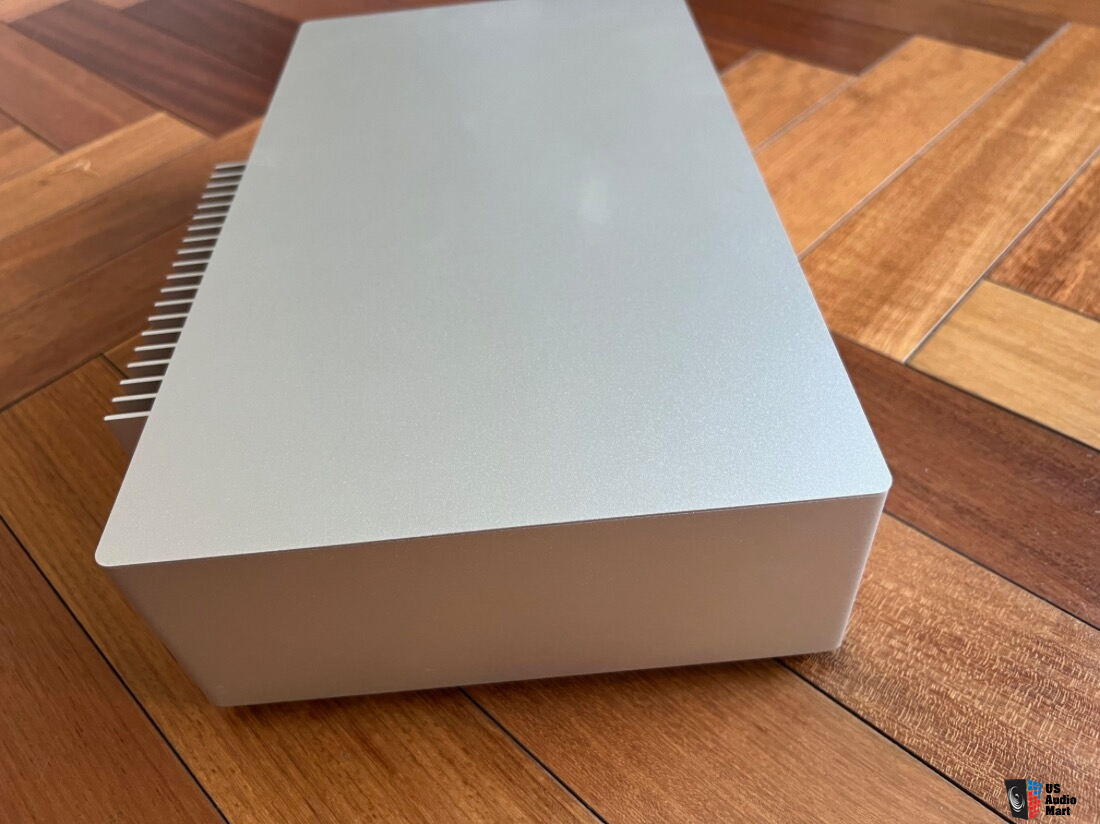 Optoma Nuforce STA 200 power amplifier Photo #4304624 - US Audio Mart