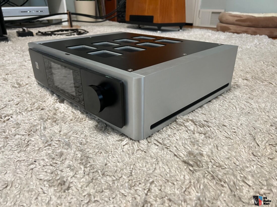 NAD Masters M12 with BlueOS 2i card Photo #4306869 - US Audio Mart