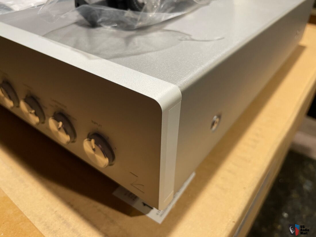 Luxman e500 For Sale - UK Audio Mart