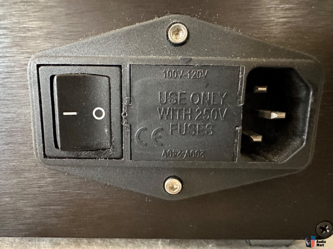 24V Regulated Linear Power Supply (Dual Rail, Tracking), international ...