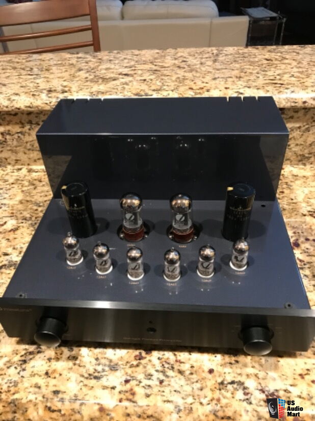 PrimaLuna DiaLogue Premium Preamplifier Photo #4314026 - US Audio Mart