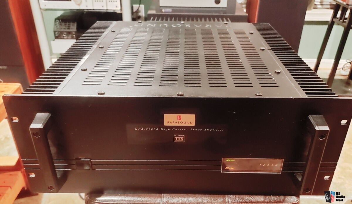 Parasound HCA2205A 5 Channel Power Amplifier Photo #4314336 - UK Audio Mart