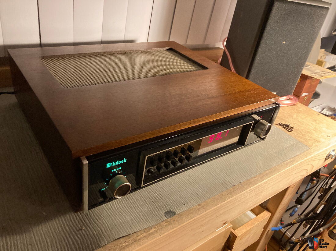 McIntosh MR 500 Tuner With Wood Case Photo #4317830 - US Audio Mart