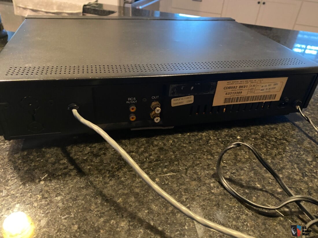 Musical Concepts Epoch - Modified Marantz CDB 582 CD player Photo ...