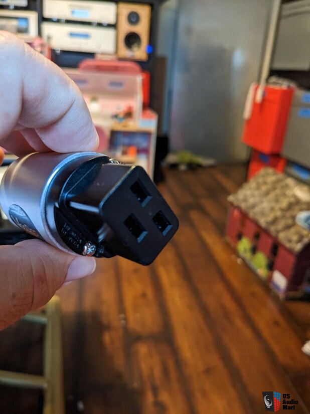Voodoo Premium Silver 15 amp to 20 Amp IEC Adapter - FREE shipping ...