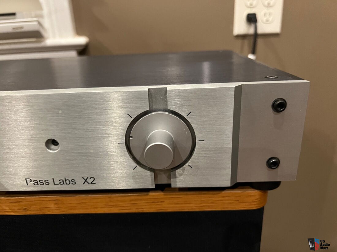Pass Labs X2 line preamp Photo #4322104 - US Audio Mart