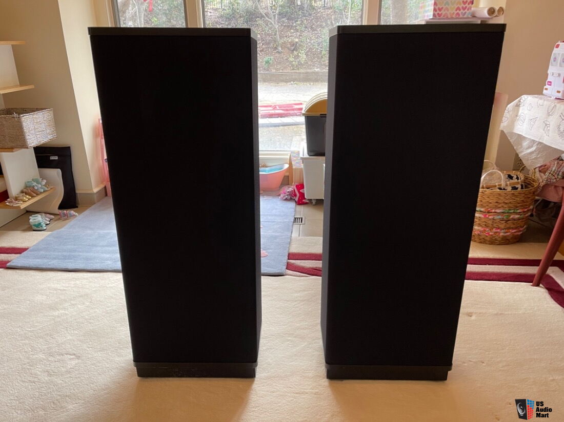 Vandersteen Model 2CE with Sound Anchor stands (excellent condition ...