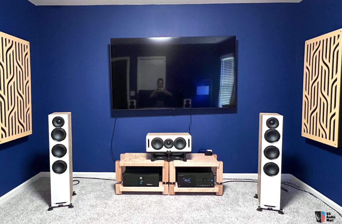 ELAC Unifi Reference UFR52 White Photo #4331048 - US Audio Mart