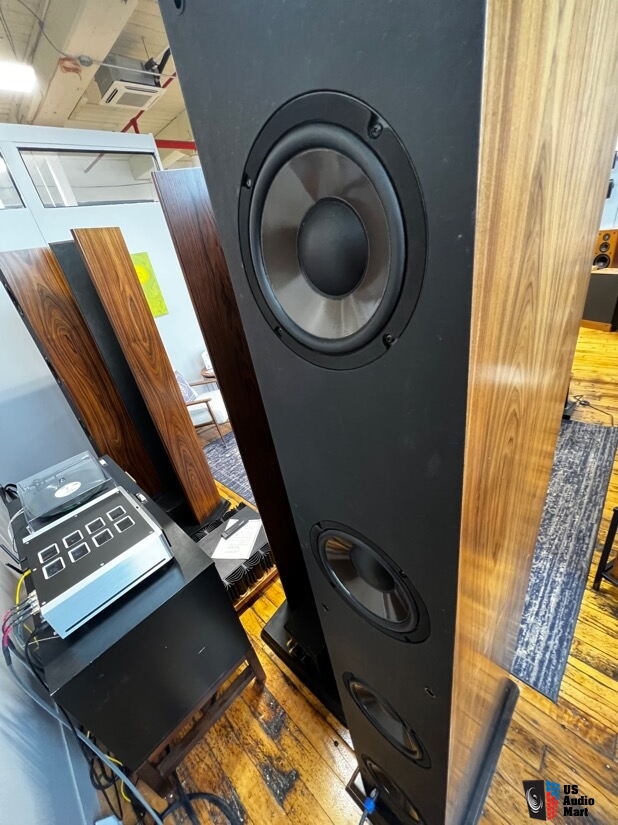 Genesis Technologies 200 Loudspeaker System, Astounding! Photo #4331949 ...