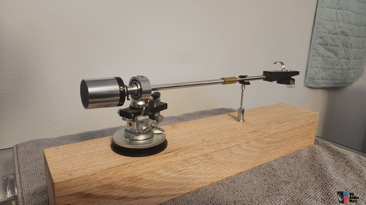 Grace G-707 mk1 Arm - Complete with new 5 Pin DIN / RCA cable Photo ...