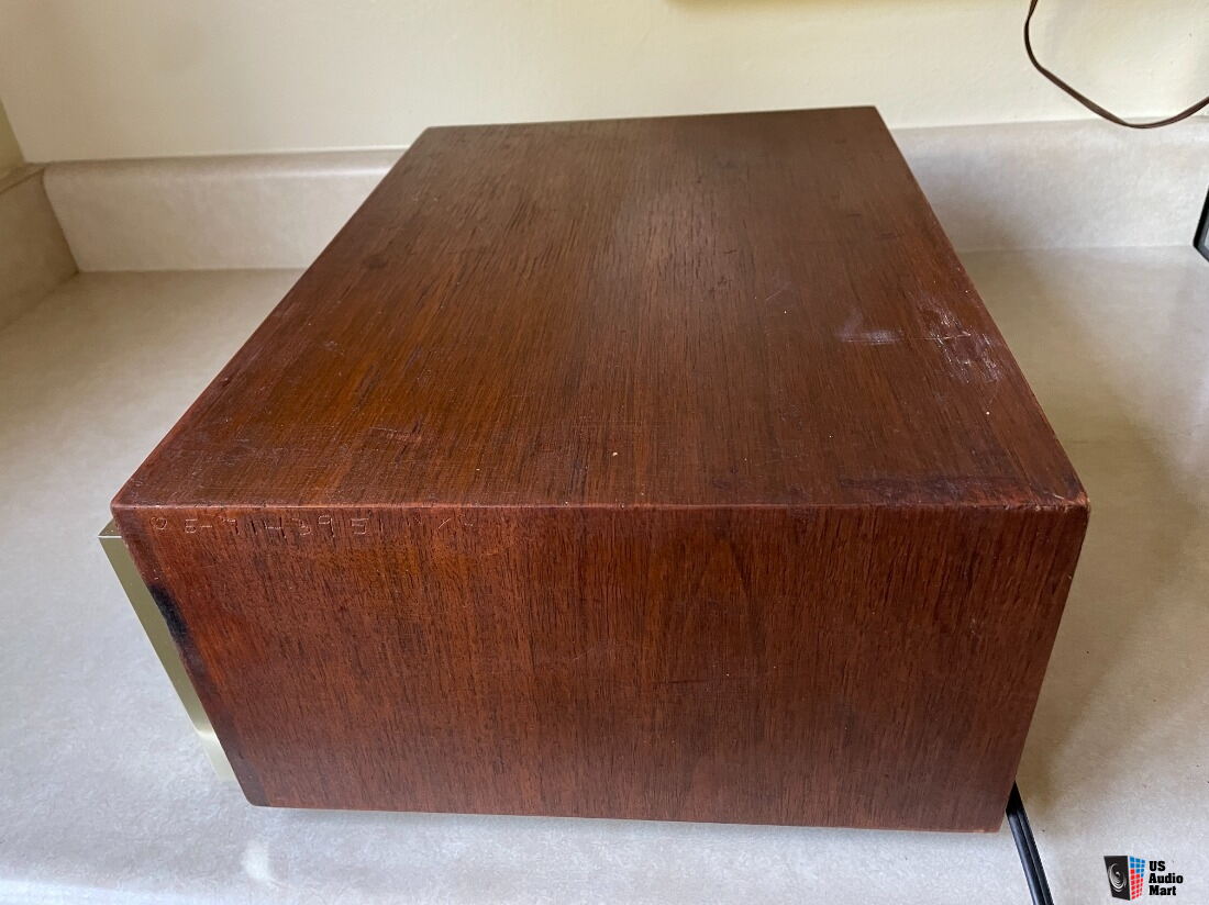 McIntosh C20 Preamp with Telefunken tubes & No-vent wood cabinet Photo ...