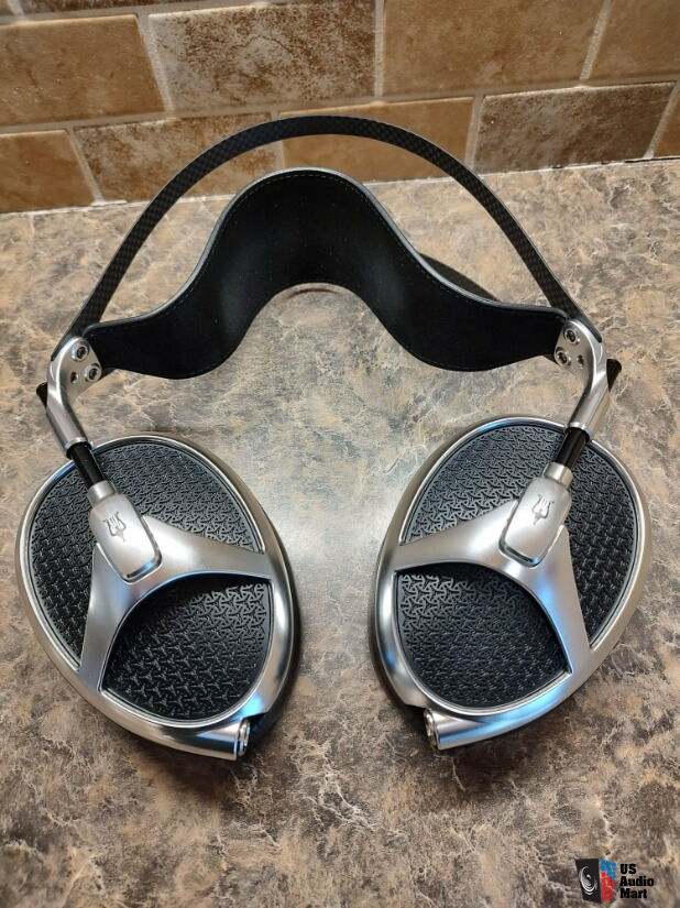 Meze Elite w/OPTIONAL Lavri Grand cable For Sale - UK Audio Mart