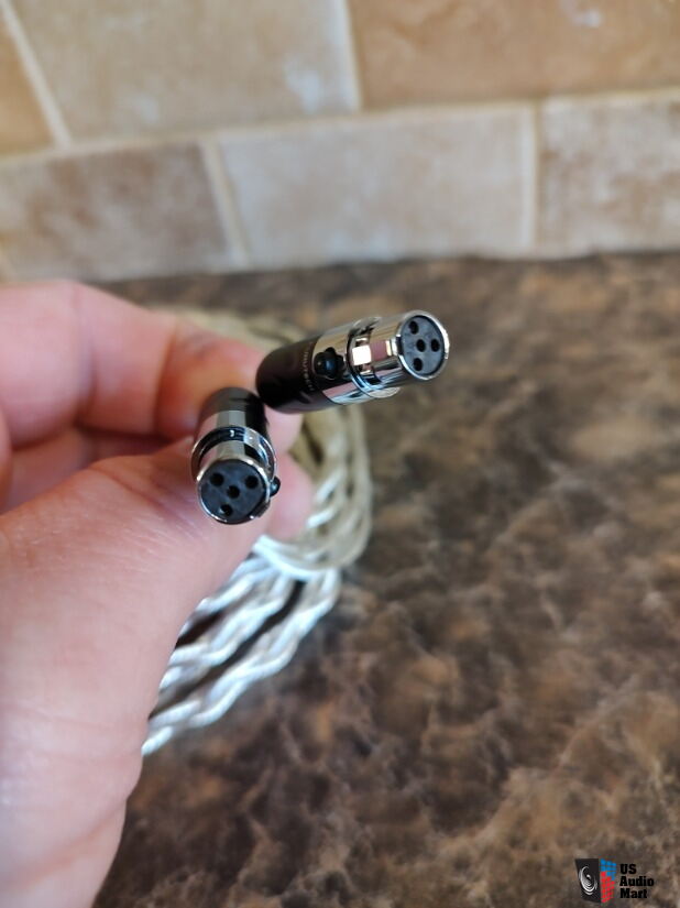 Lavri Grand silver 4 pin XLR 2 meters Photo #4339718 - US Audio Mart