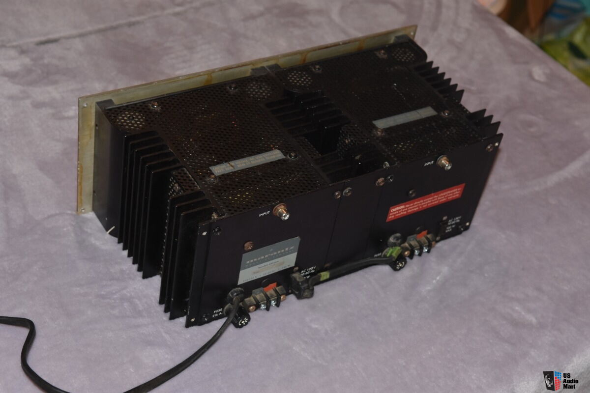 Marantz Thirty Integrated Amplifier and Marantz Fifteen Power Amplifier ...