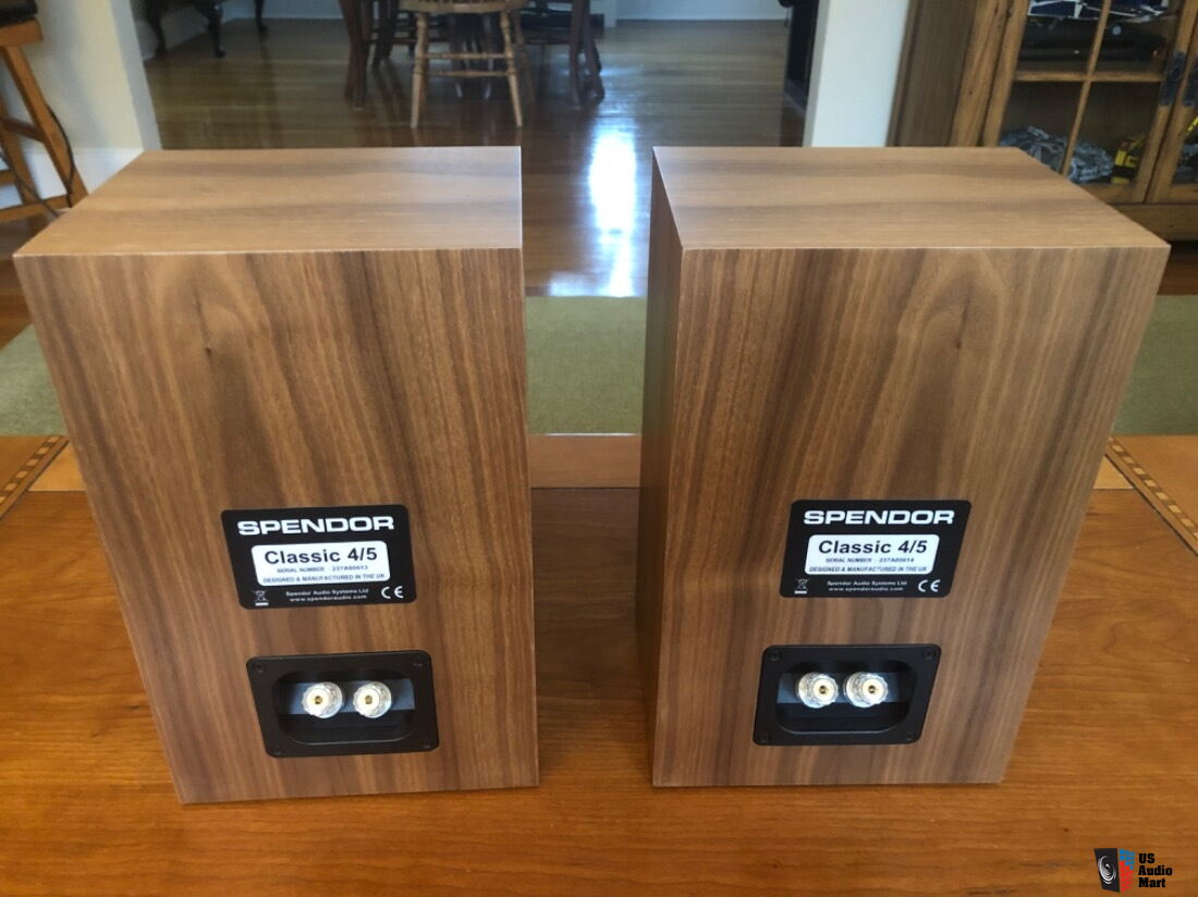 Spendor classic 4/5 in walnut Photo #4351301 - US Audio Mart
