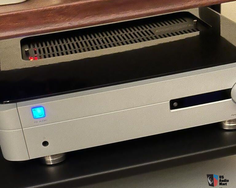 PS Audio BHK Signature Preamplifier Photo #4351323 - US Audio Mart