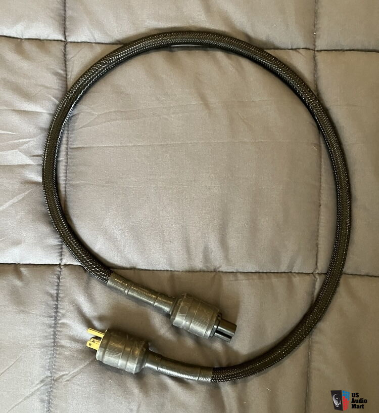 SignalCable MagicPower power cable 4 ft Photo #4353551 - US Audio Mart