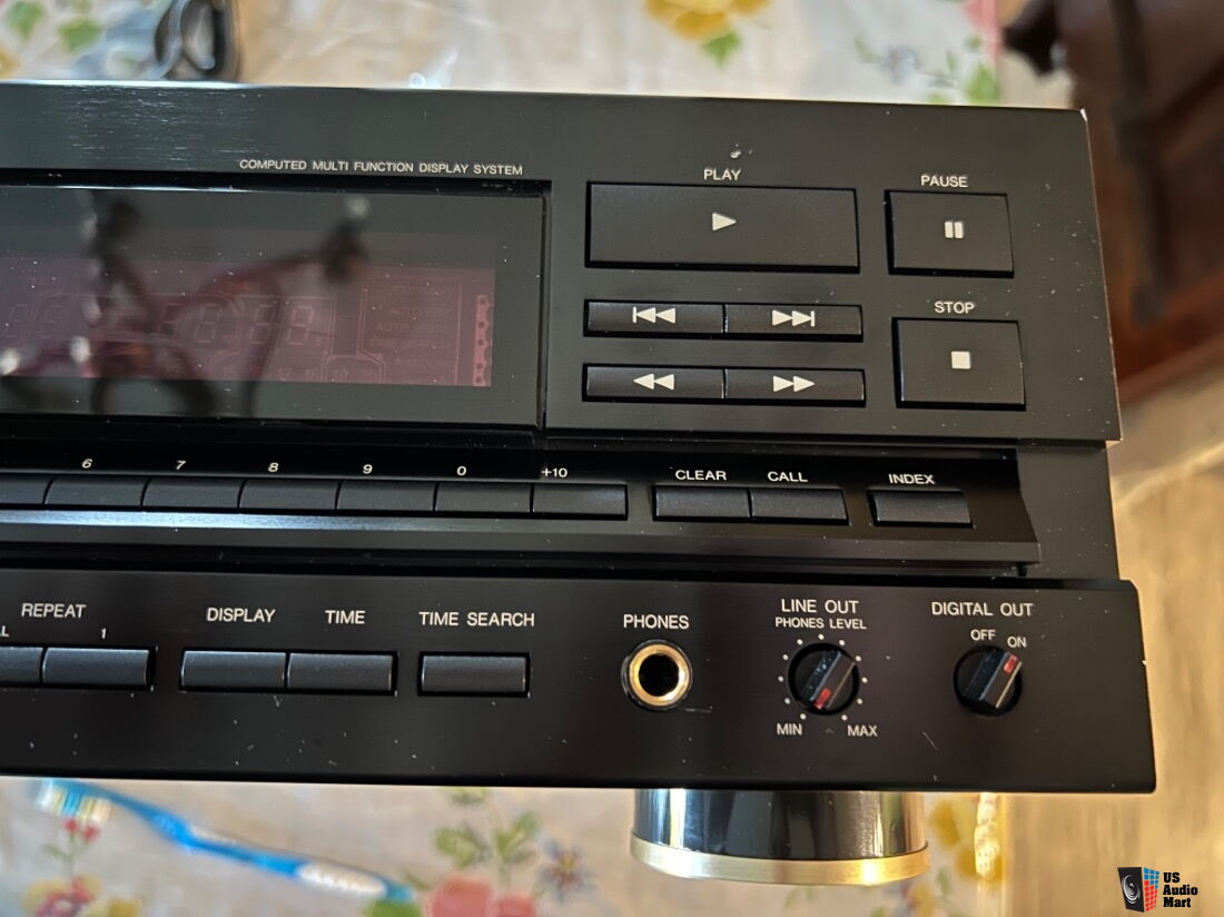 Denon DCD 1560 CD Player Photo #4355108 - US Audio Mart