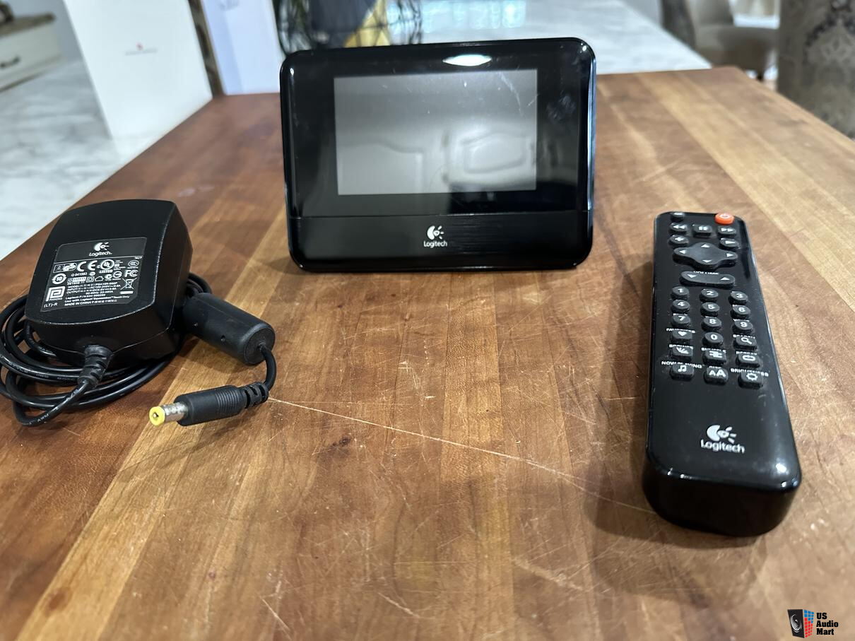 Logitech Squeezebox Touch Wi-Fi Music Player Photo #4355825 - US Audio Mart
