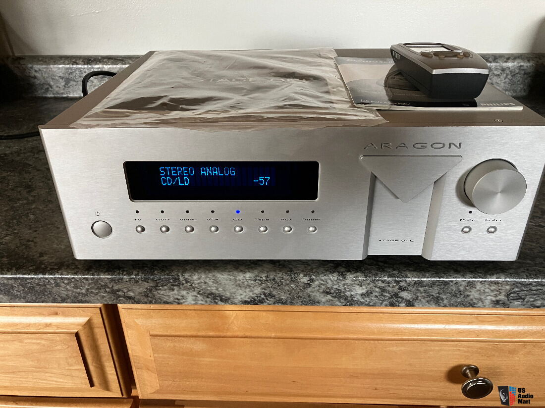 Aragon Stage One Preamplifier/Processor -working but needs attention ...