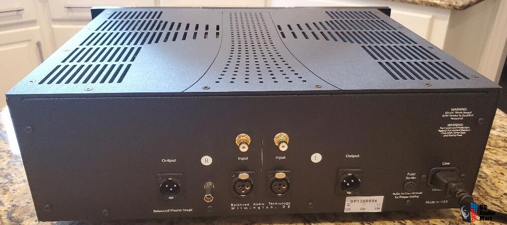 Balanced Audio Technology (BAT) VK-P12SE SuperPak 2 Phonostage Photo ...