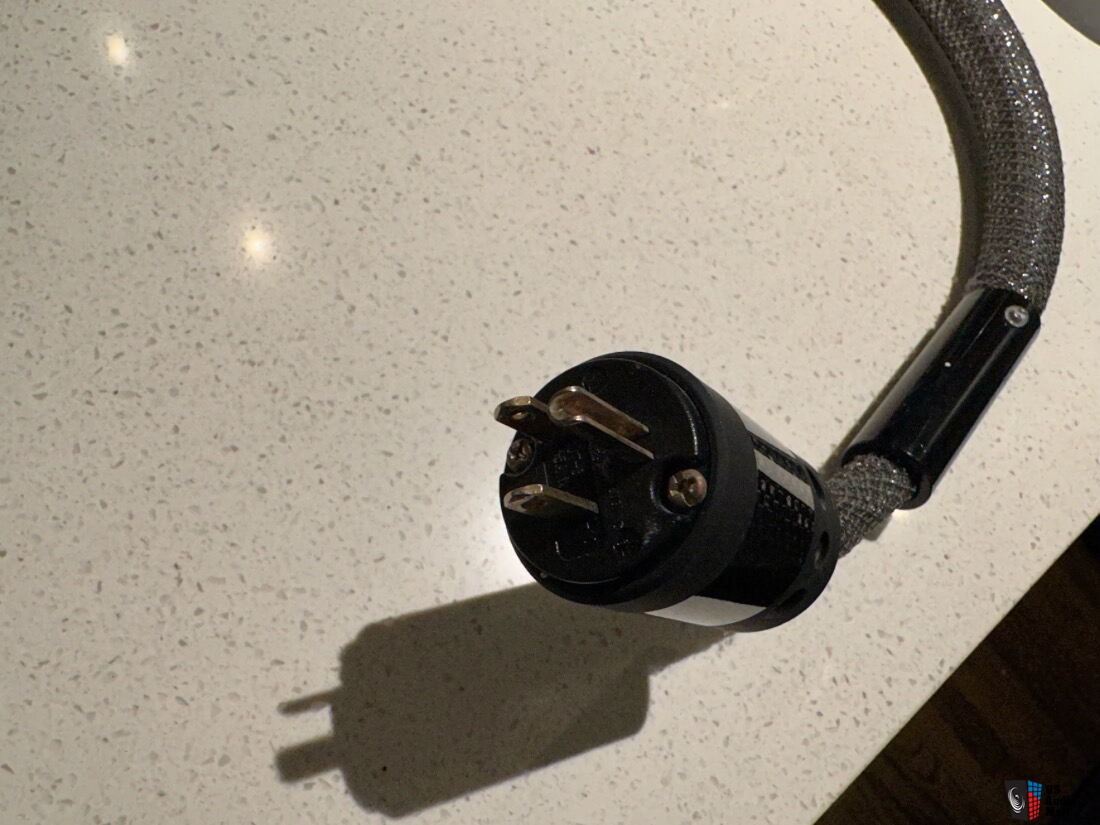 HiDiamond P4 20 amp power cable, 1m Photo #4361445 - US Audio Mart