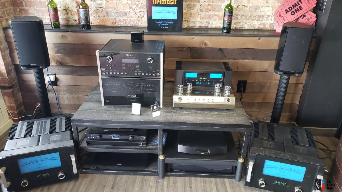 McIntosh MA352 Integrated Amplifier like New Photo #4364256 - US Audio Mart
