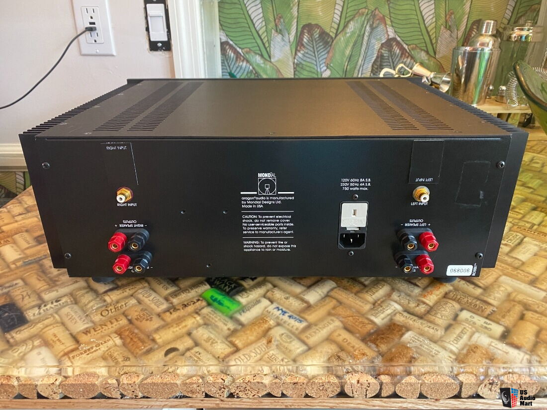 Aragon 8002 Photo #4366595 - US Audio Mart