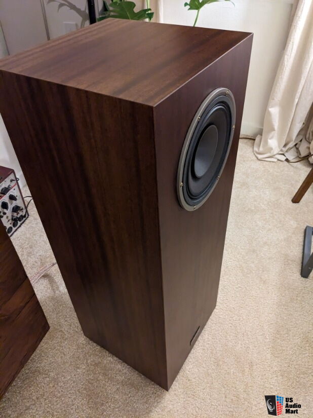 Omega tower speakers For Sale - US Audio Mart