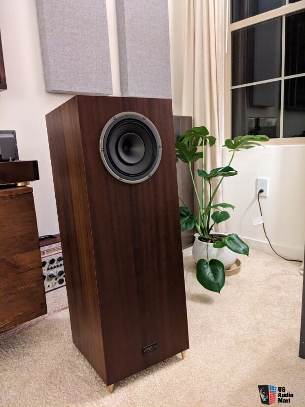 Omega tower speakers Photo #4369469 - US Audio Mart