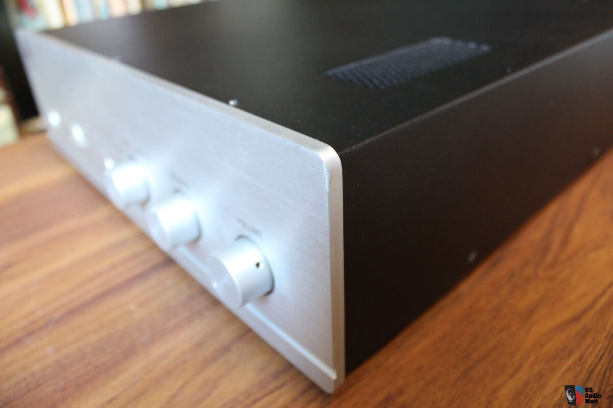 Rogue Audio Sphinx V3 Stereo Integrated Amplifier with Remote (Silver ...