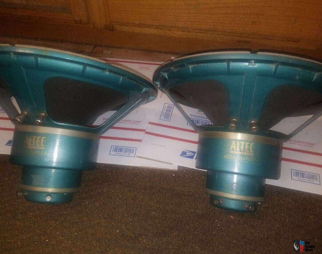 Vintage Altec 605A Drivers & JBL Horns Photo #4381366 - US Audio Mart