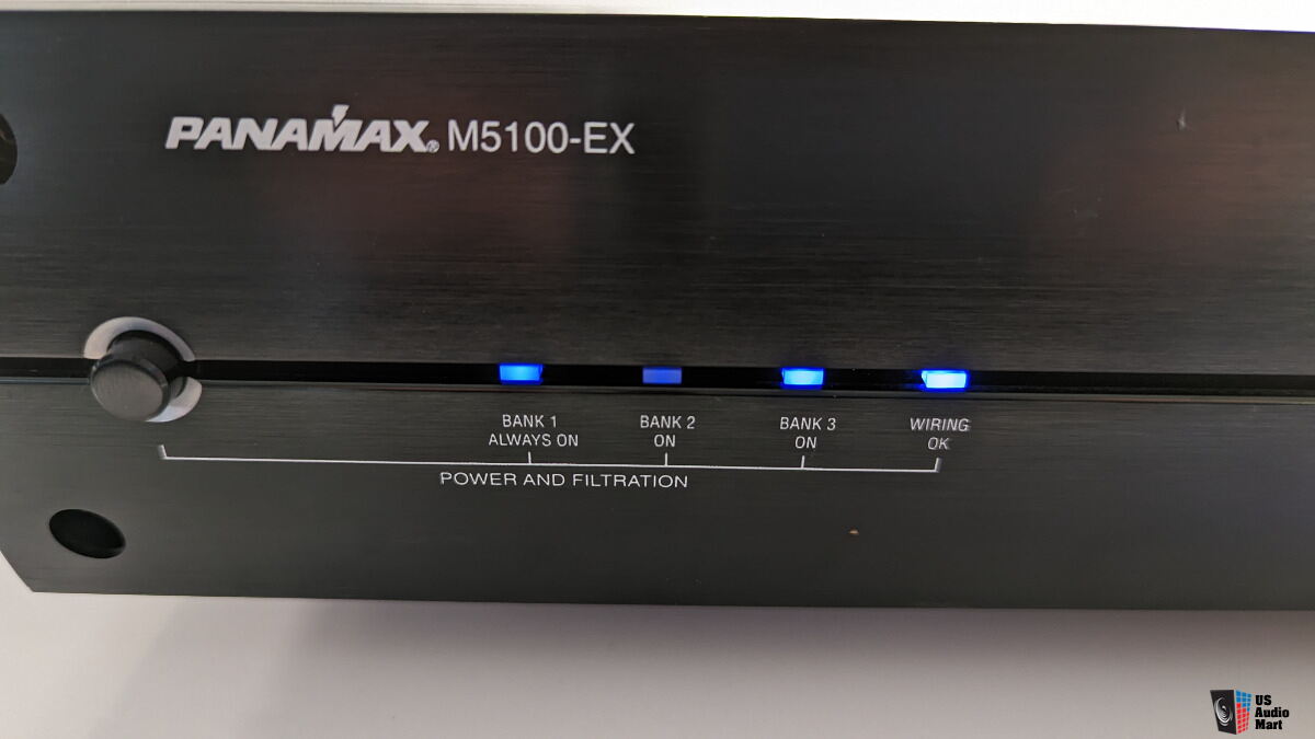 Panamax M5100-EX Power Conditioner Photo #4384152 - US Audio Mart