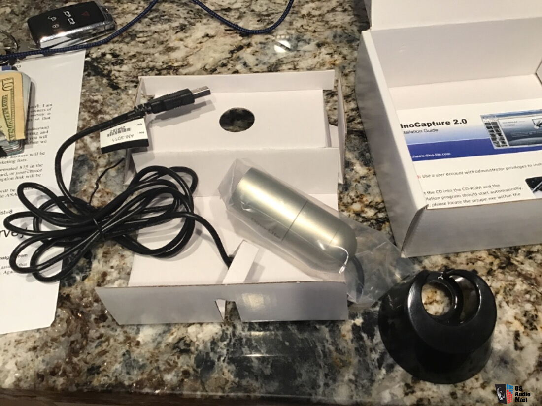 Dino-lite USB digital microscope and stand Photo #4385404 - US Audio Mart