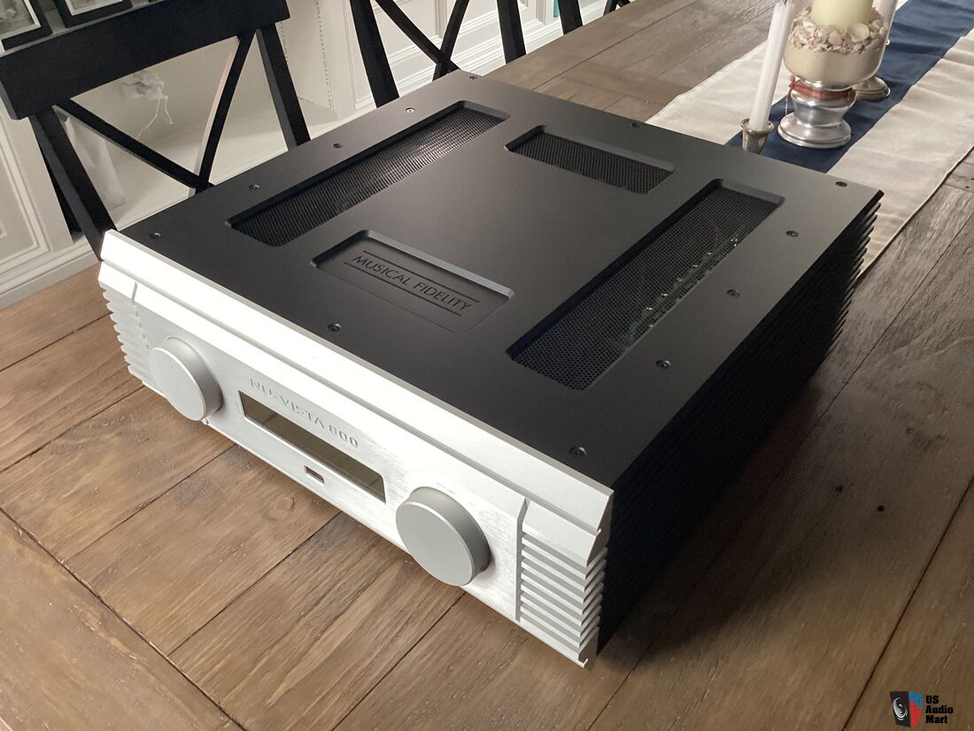 Musical Fidelity Nu-Vista 800 integrated in Excellent Condition Photo ...