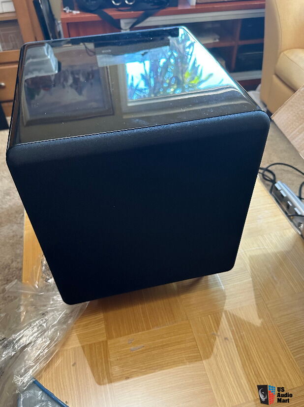 Tannoy 2.12 Subwoofer. New old stock, like new in factory box Photo ...